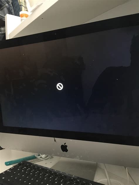 my mac has boot camp and i don t know what this thing means it happens