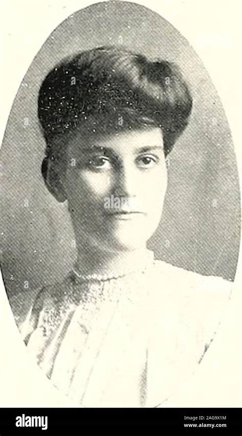 Iris Hendersons Instagram Twitter And Facebook On Idcrawl