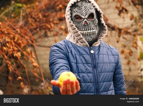 Defocus Halloween Image Photo Free Trial Bigstock