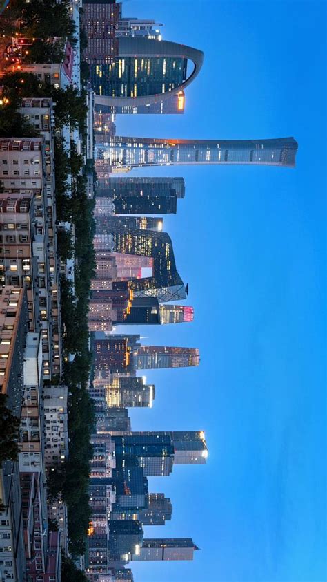手机横过来，满足你对北京的一切想象！北京cbd核心区夜景大赏 总要来一趟北京吧 横屏观看 跟我打卡最红地标 北京夜景 抖音本地流量来