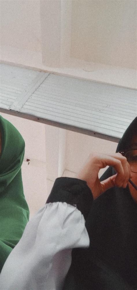 Pin Oleh Tugi Man Di Cewe Gambar Gaya Poster Gaya