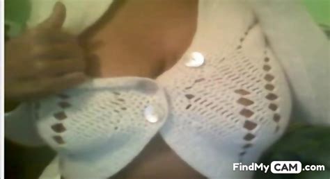 Ses Gros Seins En Cam Eporner