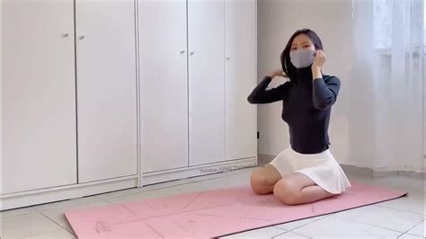 4k Short Skirt And Warm Top🍑new Year First Body Stretching 003 001