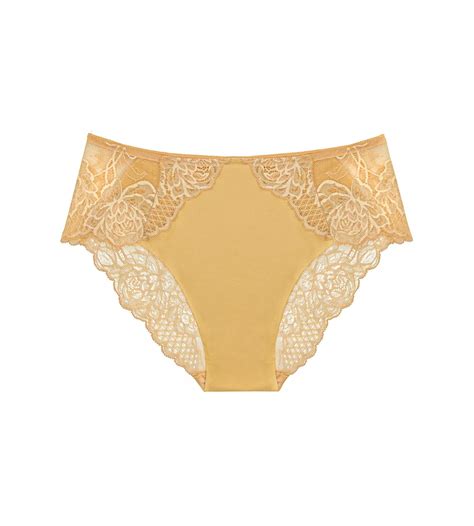 [NEU] im offiziellen Triumph® Online Shop