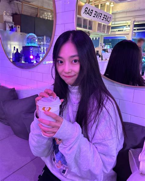 Clc Clc 장예은 근황 촬스의 이슈와 유머 Clc Clc 장예은 근황 촬스의 이슈와 유머