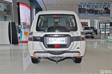 【帕杰罗进口30l 平行进口高配版正后水平图片 汽车图片大全】 易车