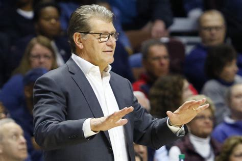 Uconn Womens Basketball 2020 Wing Mir Mclean Commits To Huskies The Uconn Blog