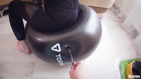 Q618 Kira Pops Gym Ball Under Ava 2k Quartirra Clips4sale