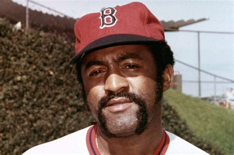 Boston Red Sox Legend Luis Tiant Aka El Tiante Passes Away At The Age Of 83 Dlatest Scoop