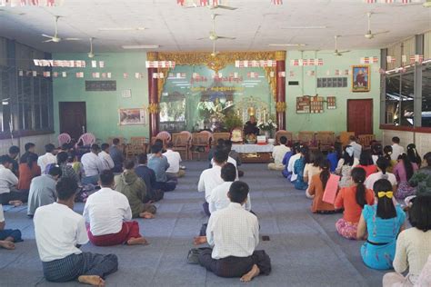 ငါန်းဇွန်မြို့၌ မြို့နယ်အဆင့် ဌာနဆိုင်ရာများပူးပေါင်း၍ စုပေါင်းမဟာဘုံကထိန် အလှူတော်မင်္ဂလာ အခမ