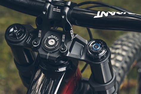 Rockshox Long Awaited Boxxer Refresh Officially Breaks Cover Canadian
