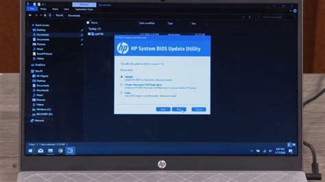 Hp Laptop Stuck On Hp Screen Reason And Solution