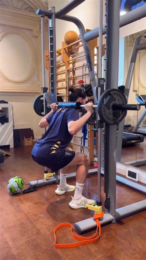 Kvaraaaaa ️‍🔥👑 0 1 💙 Khvicha Kvaratskhelia By Geo Team