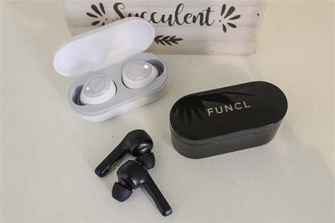 Gadget Review: Funcl W1 and Funcl AI wireless headphones - Out of Town Blog