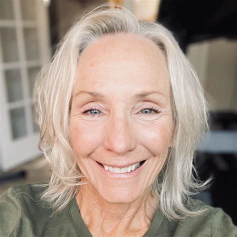 Leslie J Zampini Brady