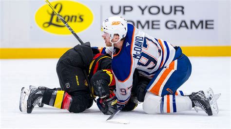 Nhl Suspends Oilers Connor Mcdavid 3 Games For Cross Checking Opponent
