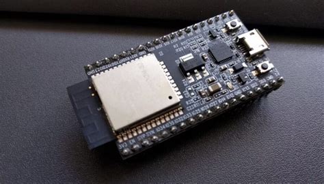 Raspberry Pi Pico Vs Esp32 Which Microcontroller Is Right For You Pishop Blog