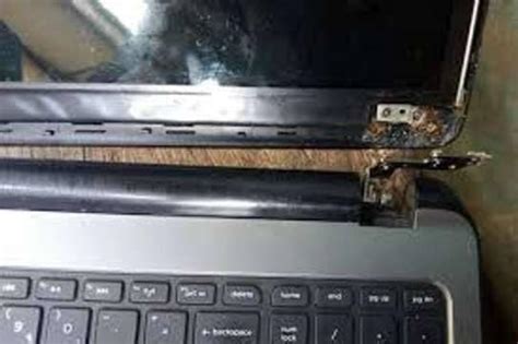 ⚡️broken Laptop Casing Mash Technologies Nairobi