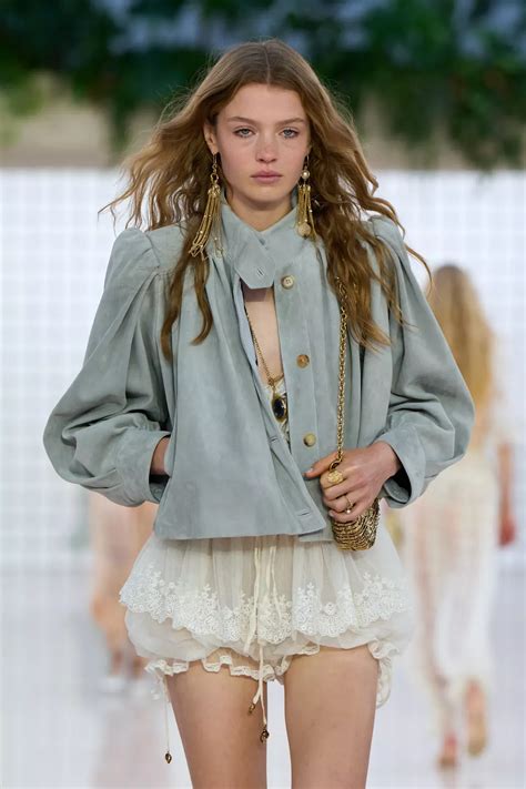 Boho Bubble Skirts Jelly Shoes Chloé Predicts The Summer 2025
