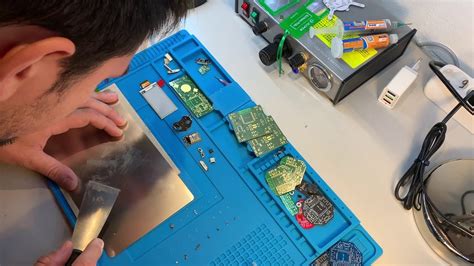 Paperclick V10 From Unboxing Over Soldering To Finished Pcb Makermoekoe Youtube