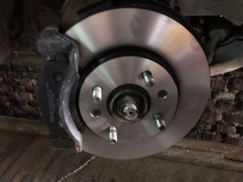 Вот и поменял диски — Hyundai Solaris Hatchback 1 6 л 2011 года визит на сервис Drive2