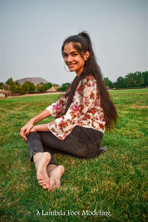 Marisa R Set 1 — λ Lambda Foot Modeling