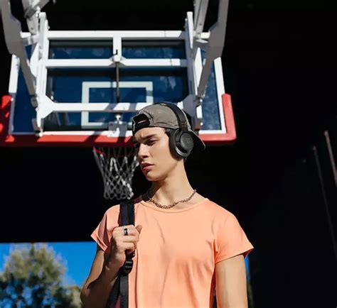 JBL TUNE BT Bežične slušalice Crne