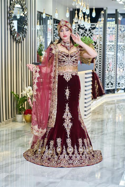 2023 가운 격식있는 옷차림 결혼 고급 드레스 고급 패션 고전적인 우아함 구글 깃털 꾸뛰르 끈 두바이 드레스 디자이너 디자이너 패션 디자인