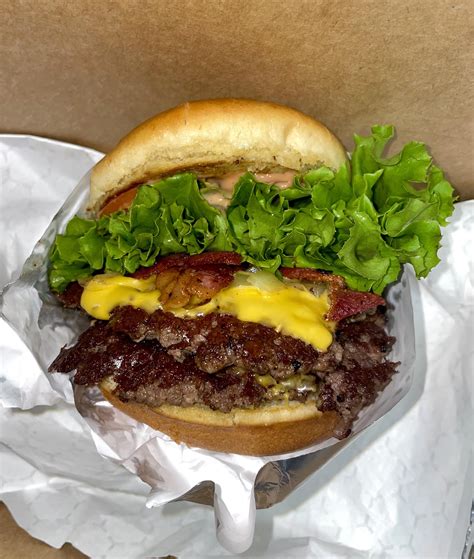 Double Stack Burger 🍔 Scrolller