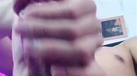 Me Corro A Chorros Y Mi Familia Está En El Cuarto De Al Lado Free Sex