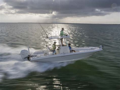 First Look Boston Whaler 240 Dauntless Pro On The Water