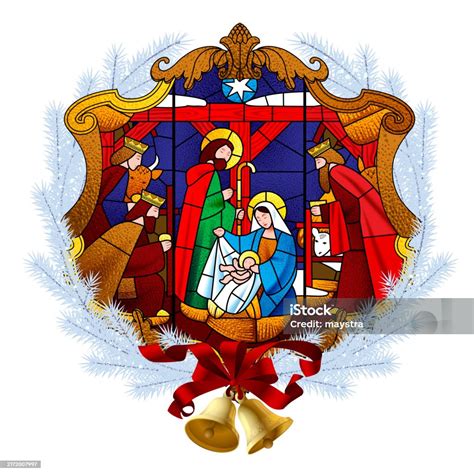 예수 그리스도의 탄생 장면의 스테인드 글라스 창문은 흰색 서리가 내린 가문비 나무 가지로 둘러싸인 바로크 양식의 프레임에 흰색에 고립 된 종을 가지고 있습니다 사람들에 대한