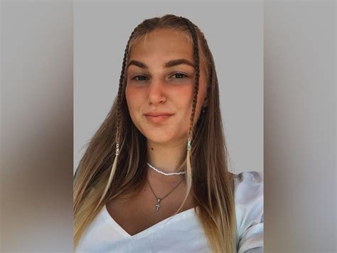 Viktoryiakonfetka Young Women 20 Years Old