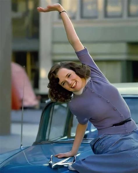 30 Gorgeous Portrait Photos Of A Young Lea Thompson In The 1980s