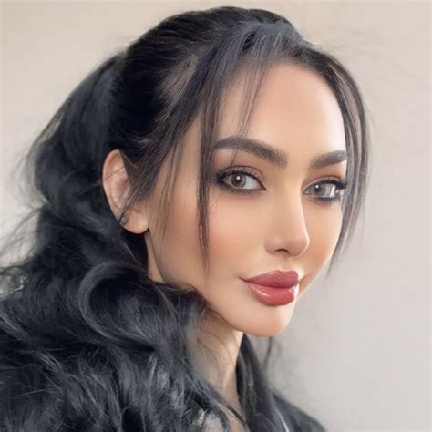 Helen ♓️ Helenmodel23 Snapchat Stories Spotlight And Lenses