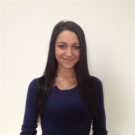 Alexandra Paraschiv Salesperson Confifential Linkedin