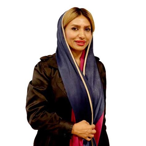 دنیا فتحی آموزشگاه موسیقی نوای شهرآشوب