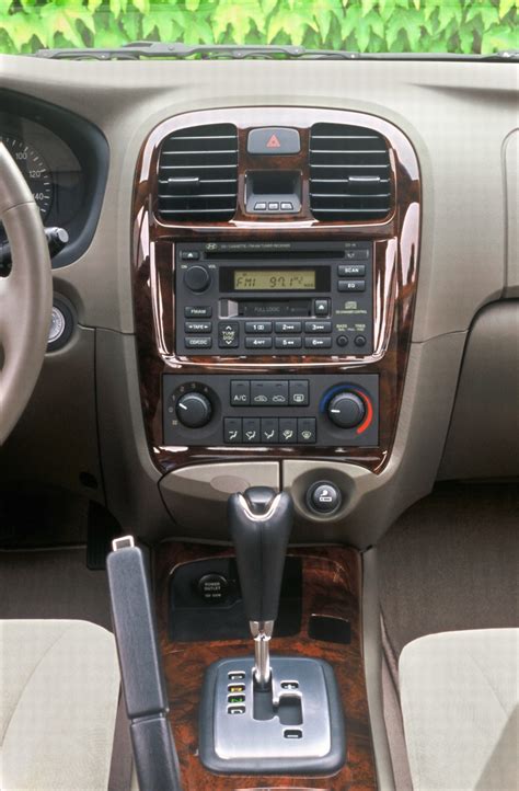 Hyundai Sonata 2005 Interior
