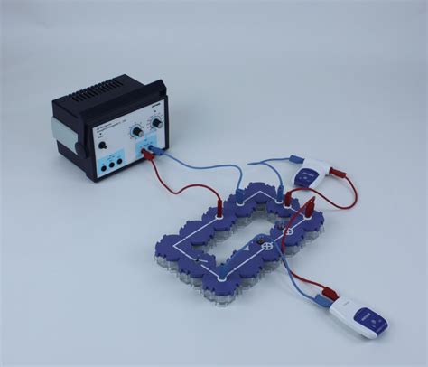 Current And Resistance In A Series Circuit With Cobra Smartsense Phywe