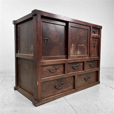 Traditional Taishhō Japanese Storage Cabinet 1920s For Sale At Pamono