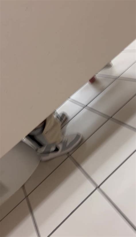 College Dude Has Blowout At The Mall