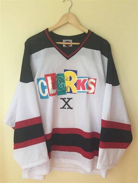 Signed Clerks X Hockey Jersey By Kevin Smith And Cast