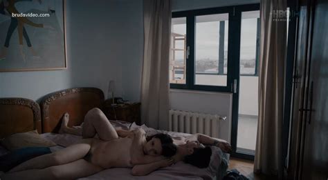 Naked Elena Popa In Autoportretul Unei Fete Cuminti