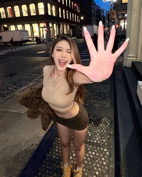 Cute Midriff Rprettyasiangirls
