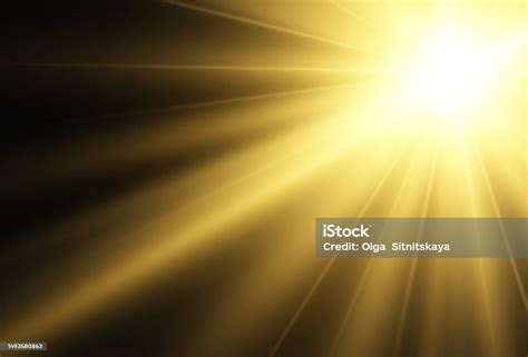 밝고 아름다운 별 투명한 배경에 대한 조명 효과의 그림입니다 Rays Of Sunshine Concert에 대한 스톡 벡터 아트 및 기타 이미지 Rays Of