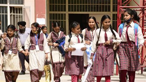 Over 98 Babes Appear In Class 5 PSEB Board Exam Hindustan Times