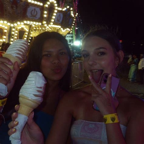 Lilly 🌸 Its Justlilly Snapchat Stories Spotlight And Lenses