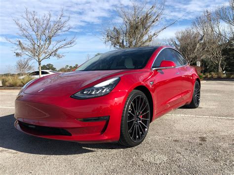 Tesla Model 3 Red Savini Bm16 Wheel Front