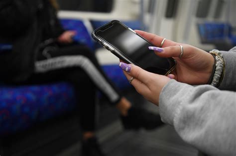 The Rise Of The Cyber Flashers Who Use AirDrop To Send Sex Photos To Strangers Mobiles The