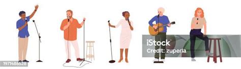 다양한 사람들 스탠드업 코미디언 만화 캐릭터 마이크 절연 세트로 공연 마이크에 대한 스톡 벡터 아트 및 기타 이미지 마이크 Monologue 공연 Istock